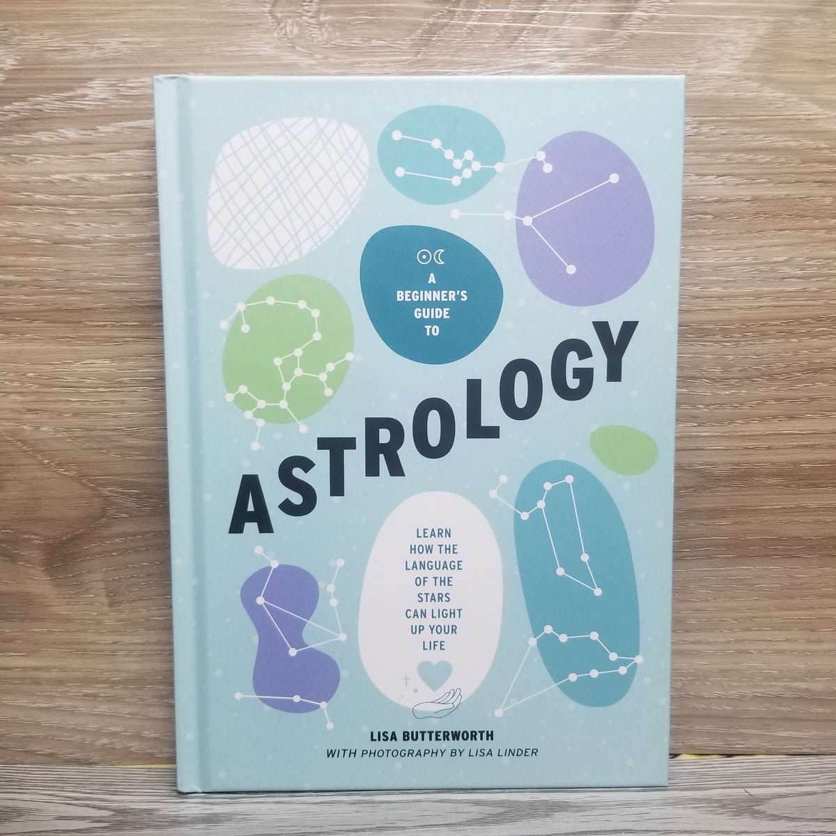 A Beginner’s Guide to Astrology – Flamingo Market